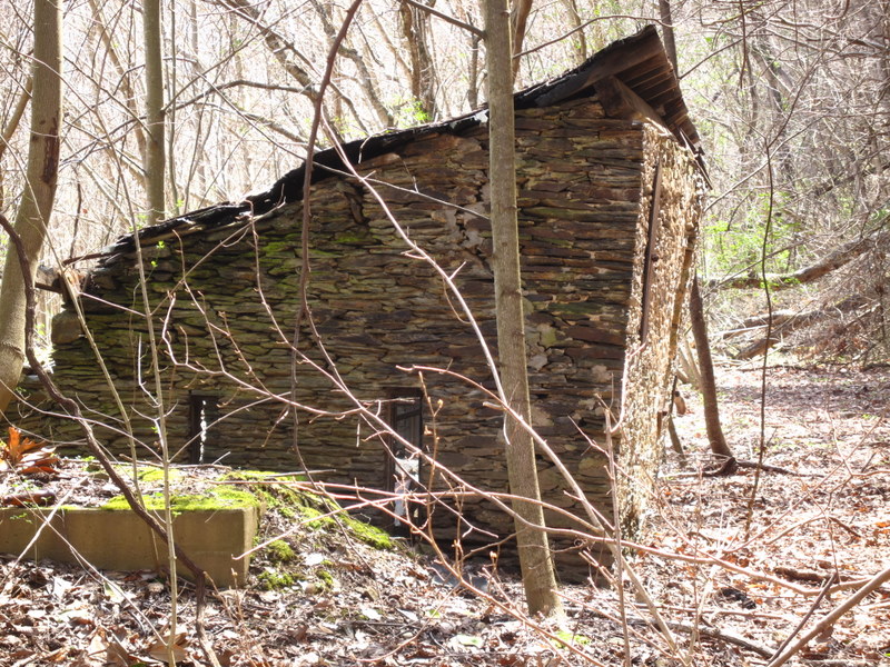 Gary's Outdoor Wanderings2: SCONA LODGE - A Lost Treasure