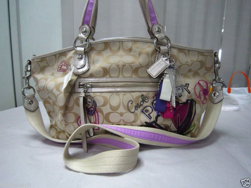 Ryoko Closet: COACH POPPY PRINT APPLIQUE ROCKER TOTE 16492