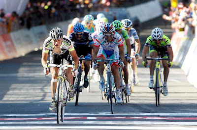 Veloce ® cycling and bike rental company : December 2011