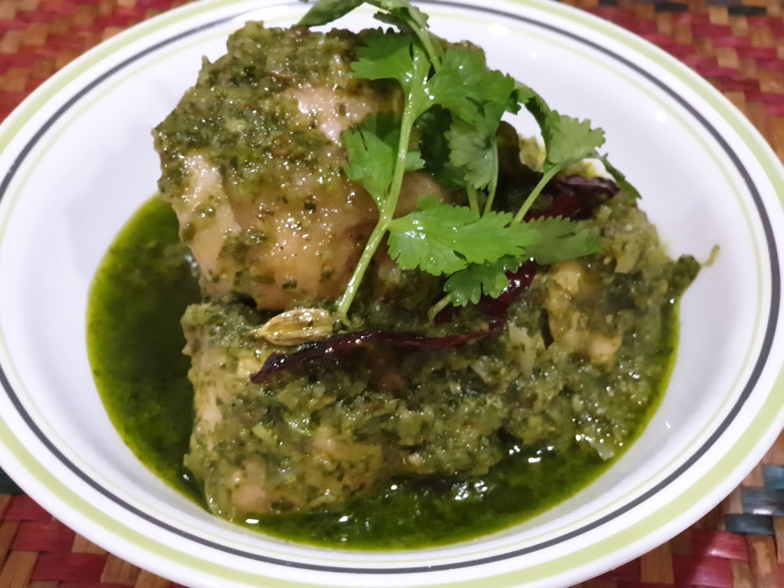 ZULFAZA LOVES COOKING: Kari Hijau Goa (Goan Green chicken curry)