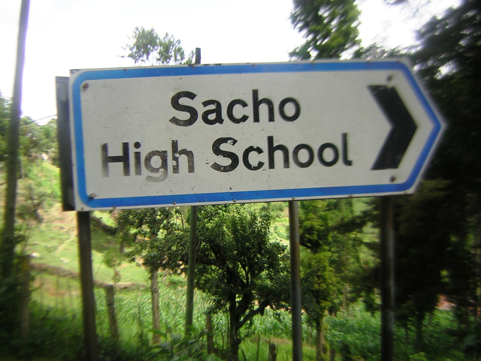 Sacho High School - Collège Anne Frank: Linda Speaks out