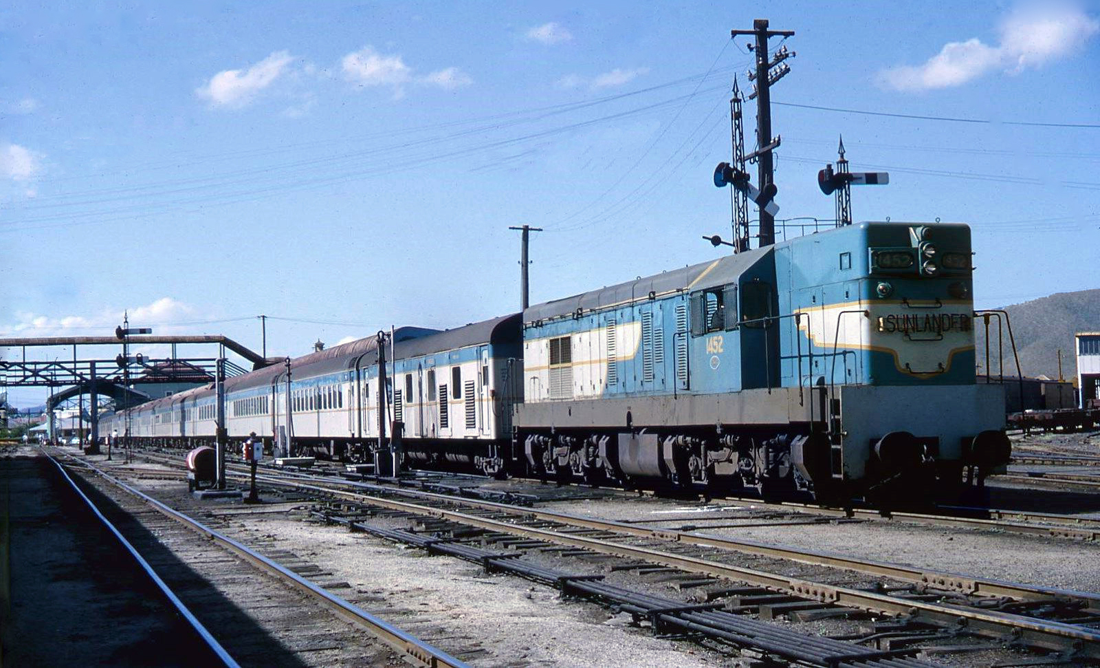 transpress nz: Queensland Railways 1400 class