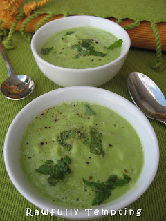 Raw Greenylicious Herb Soup
