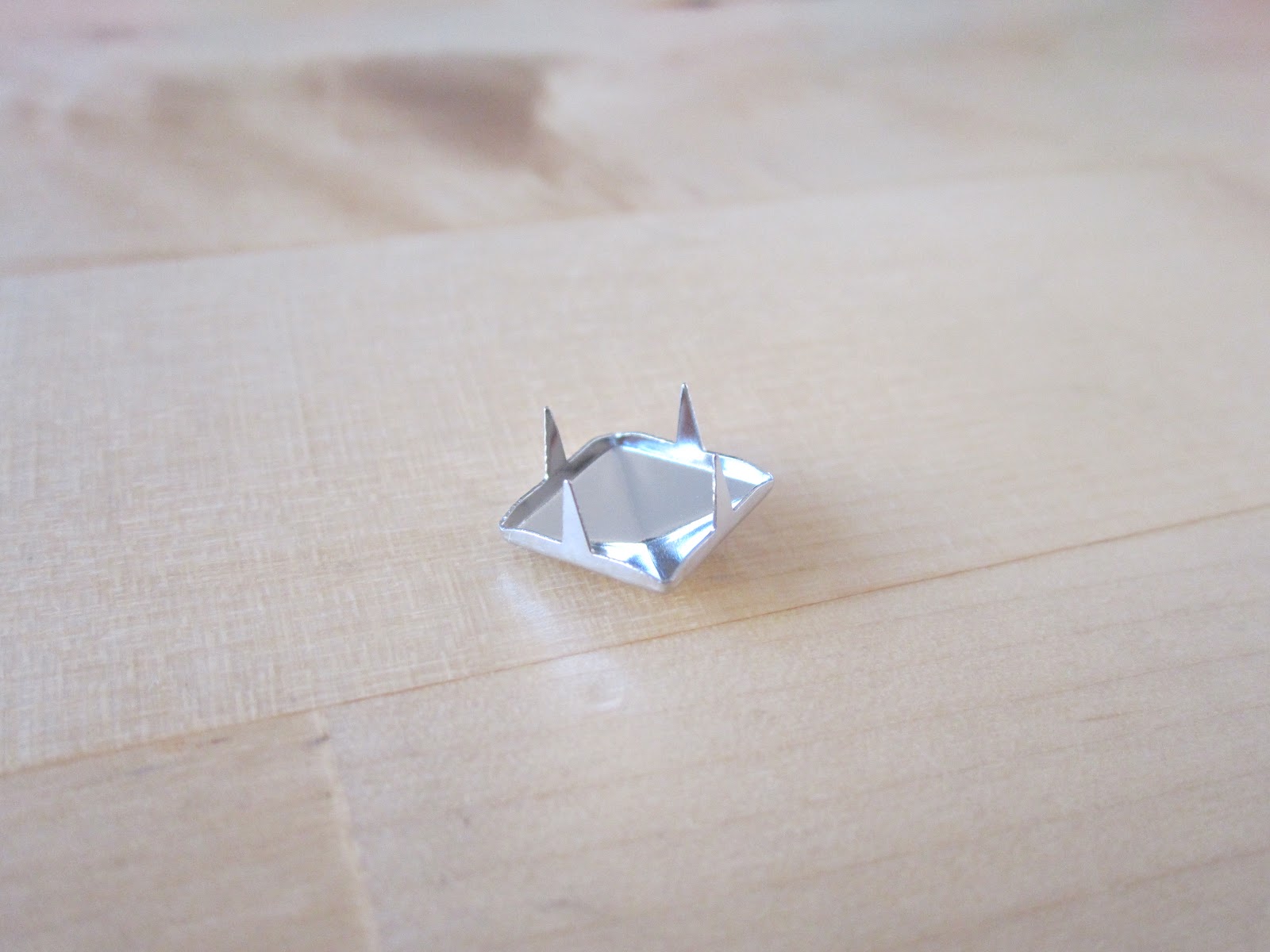 A little place I call: home: Mijn nieuwste aankoop: Studs