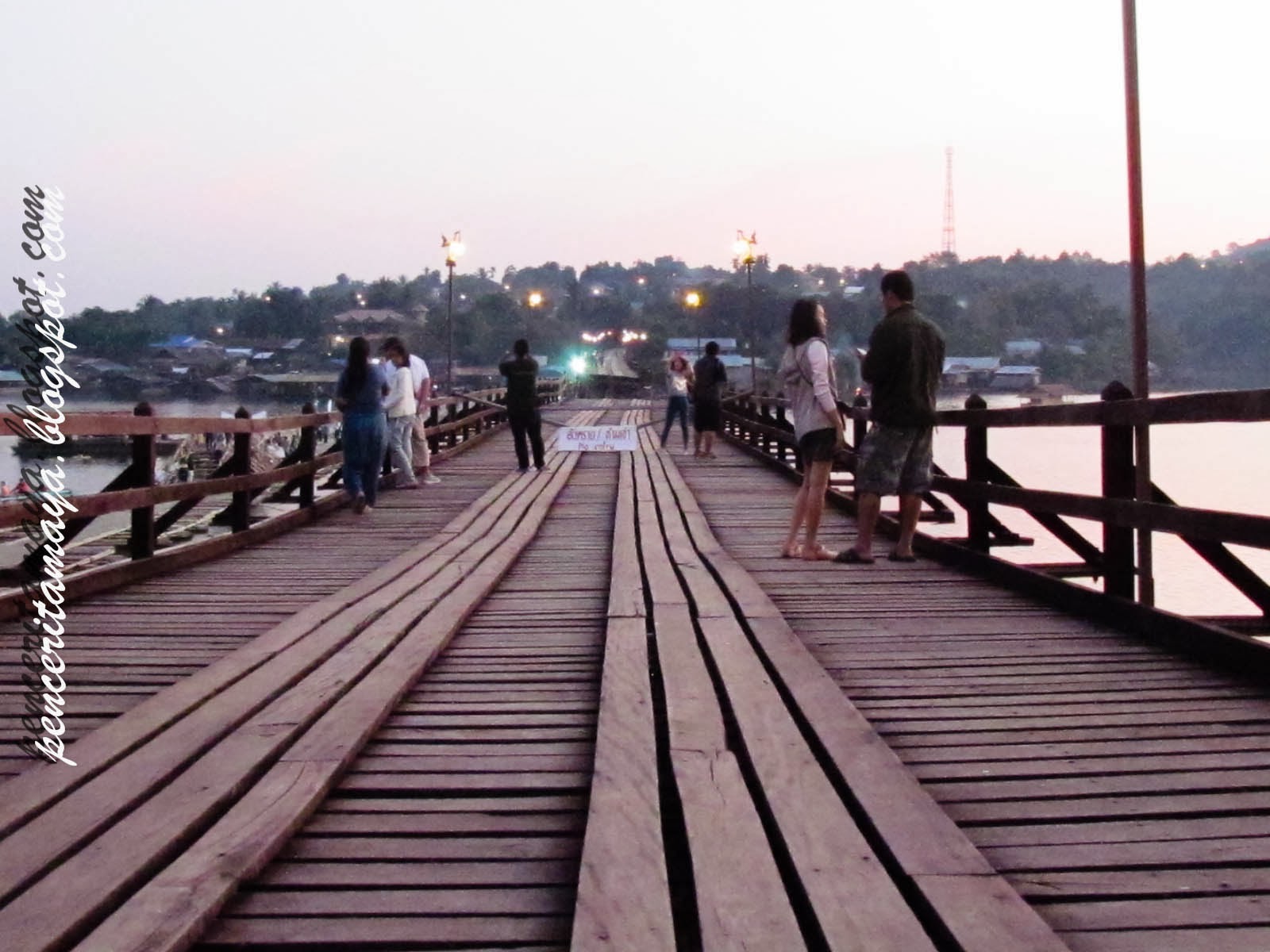 Ini cerita saya ...: Land of Smiles Trip (8) : Sangkhlaburi yang nyaman