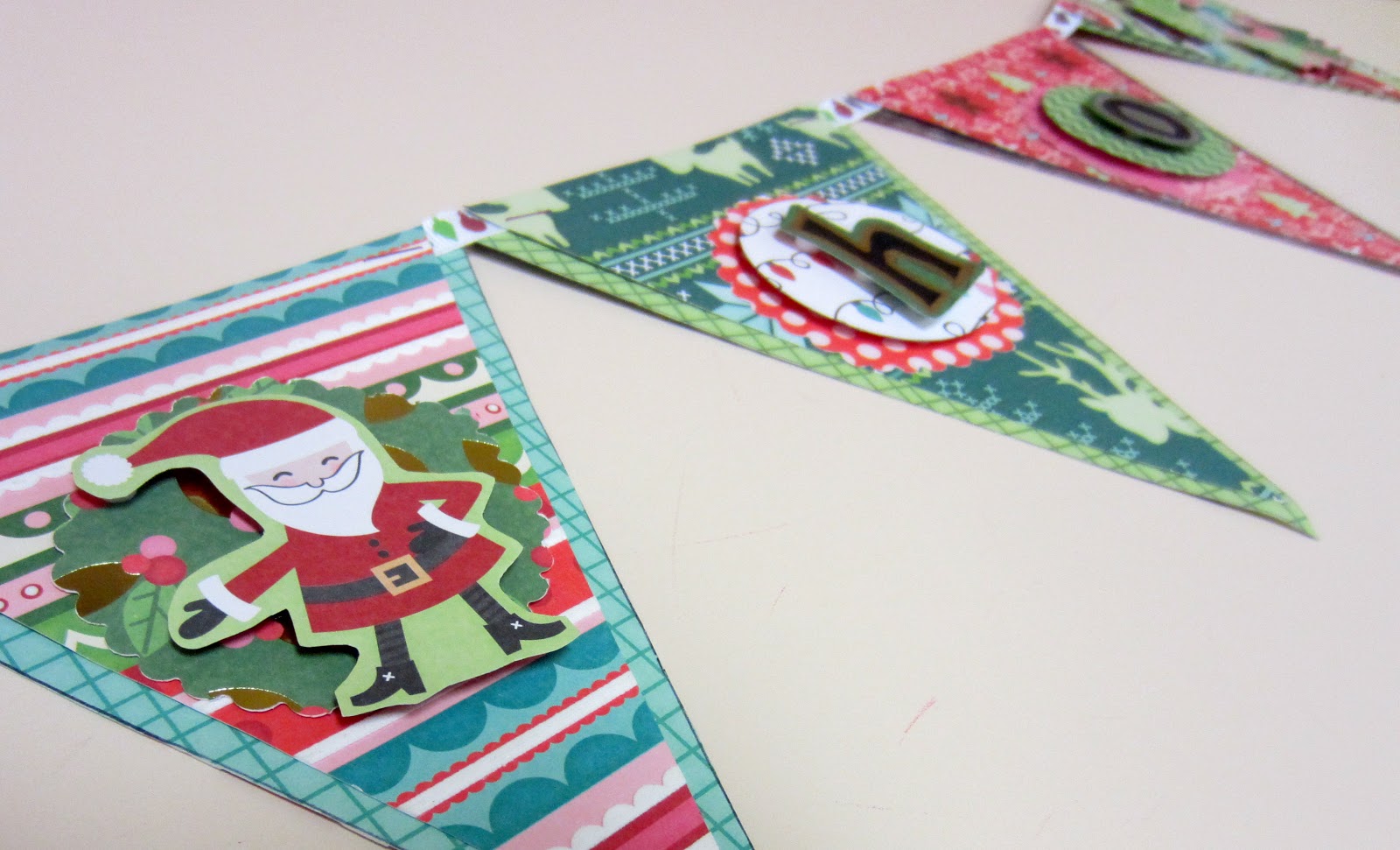 Moxie Fox: DIY Holiday Bunting Flags