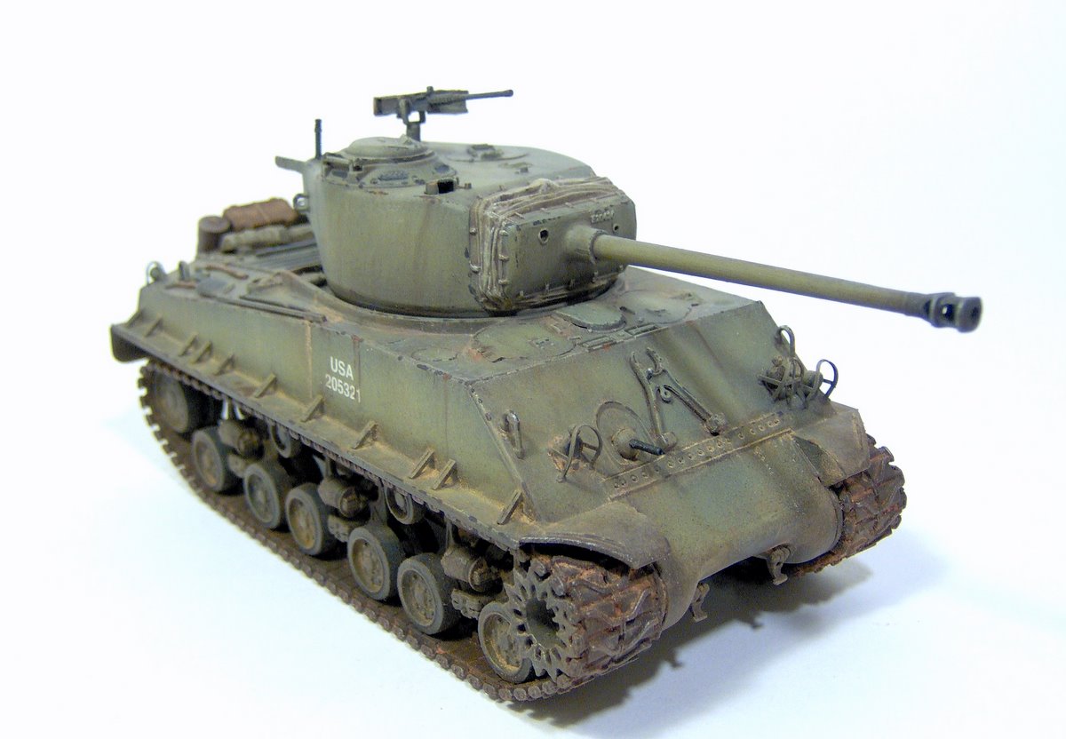 Gulumik Military Models: M4A3E8 Sherman 1/48 Hobby Boss- Gallery
