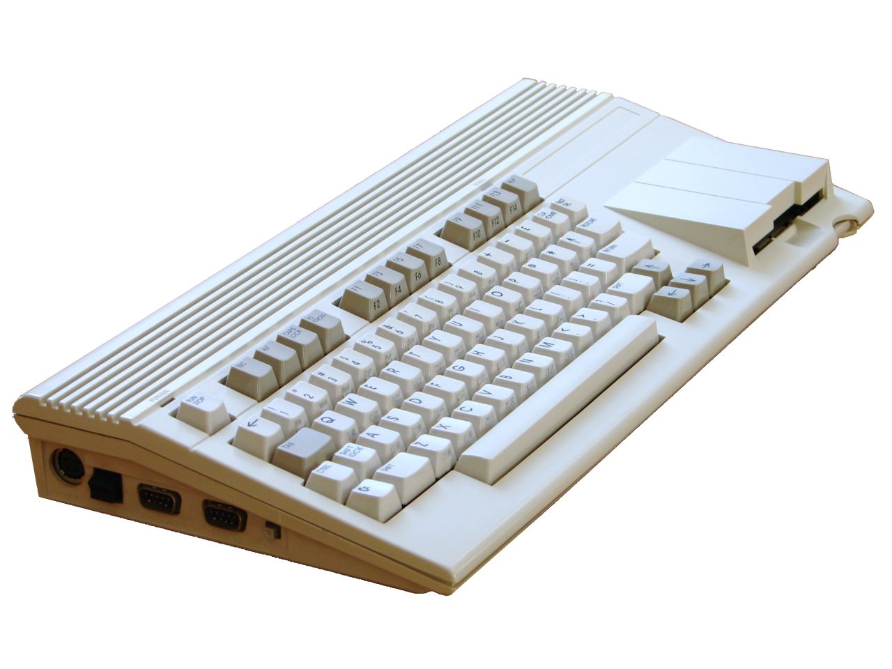 TECNOPOLI: Commodore 65 -- L'8 bit che non fu