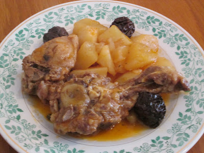 COCINAR NO ES DIFÍCIL ¡PRUÉBALO!: ESPINAZO GUISADO CON PATATAS