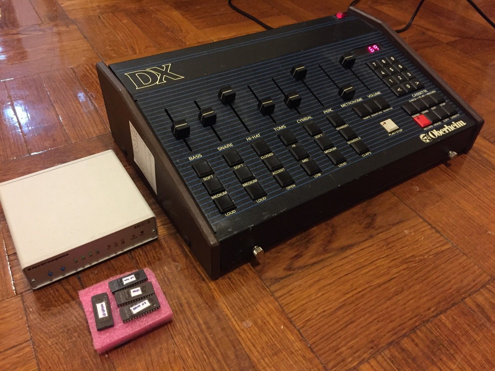 MATRIXSYNTH: Vintage Oberheim Dx Drum Machine + Linndrum Eproms ...