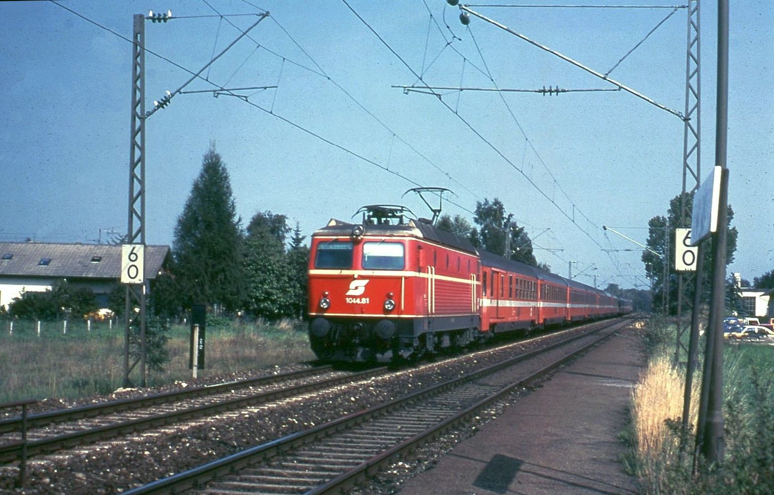 transpress nz: ÖBB class 1044 electric, 1985