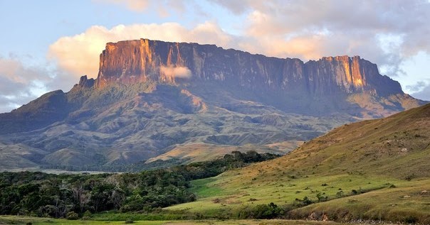 Biblioteca Digital de Chichiriviche-Falcón: Macizo de las Guayanas o ...