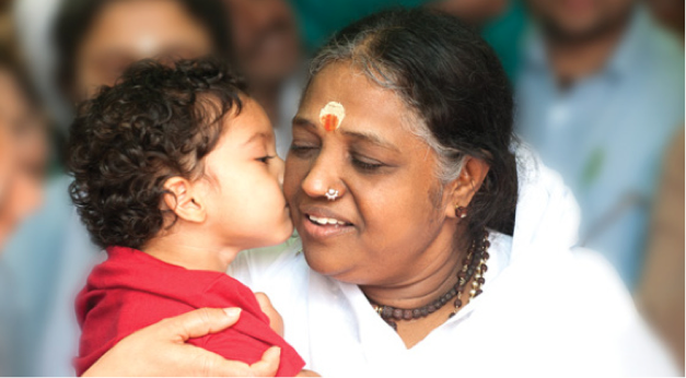 DAYA YOGA: AMMA’S DARSHAN: AN EXPERIENCE OF A LIFETIME - EL DARSHAM DE ...