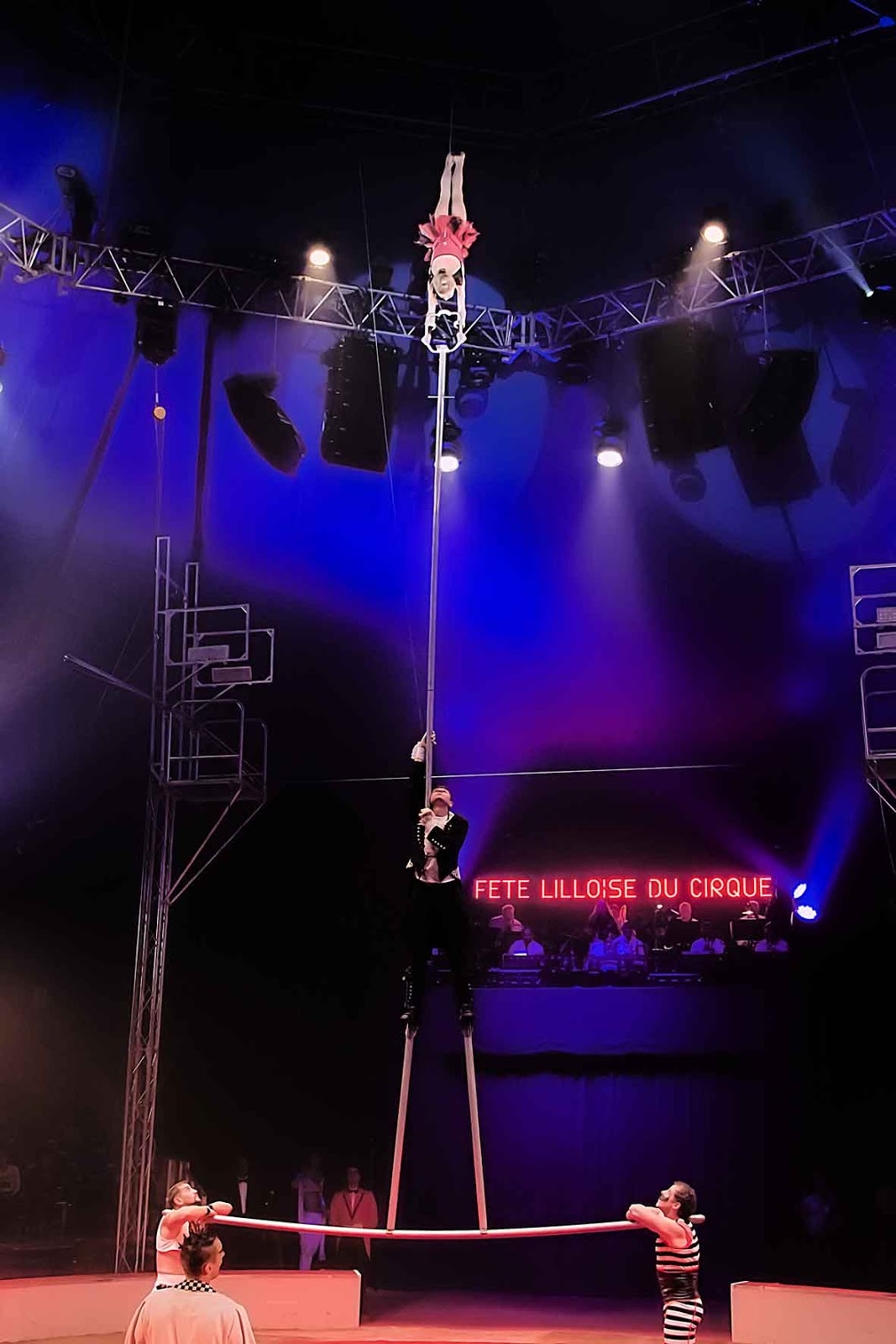 circus: The YAROV'S (photos de Jean-Pierre Jerva)