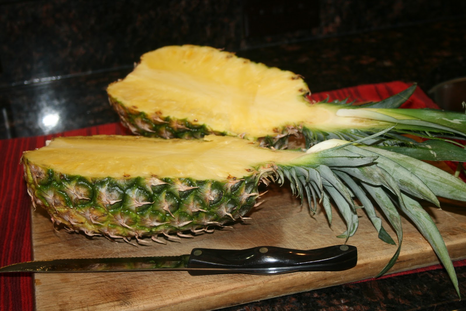 Julia's Cookbook: Pineapple Platter
