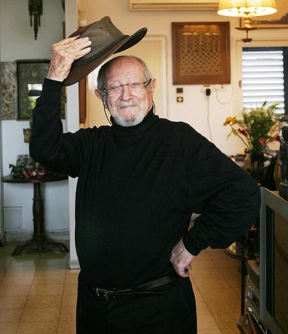 NOTICIAS Y EFEMERIDES MUSICALES Y DEL CINE: HAIM HEFER, UN 18 DE ...