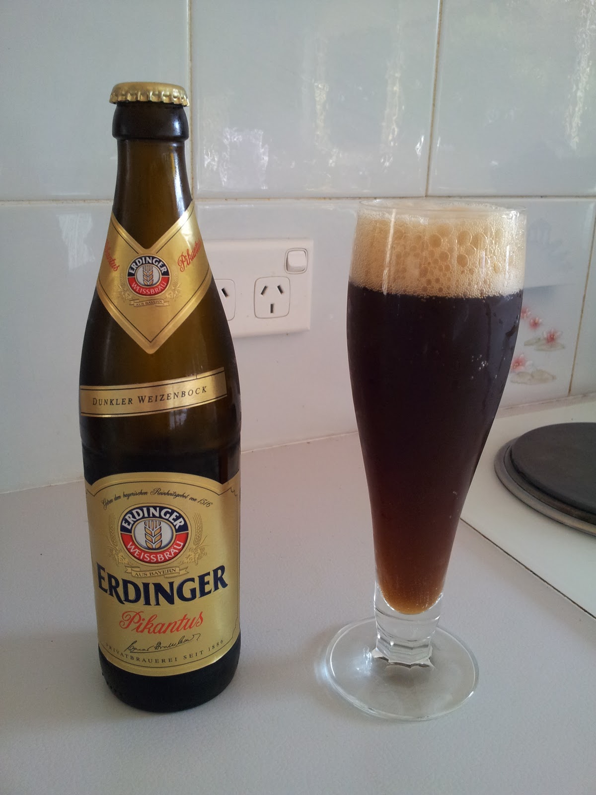 Beer For A Tuesday: Erdinger Weissbier "Pikantus" (Germany)