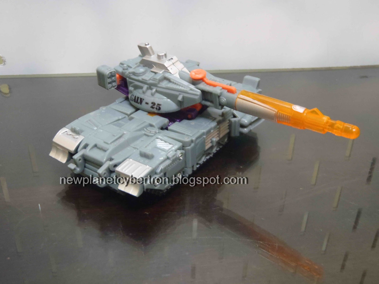 New Planet Cybertron: Transformers Review – Galvatron (Universe Deluxe)