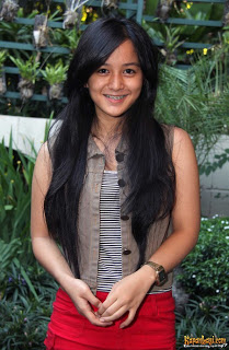 Foto Cantik Juwita Bahar - Mazda News