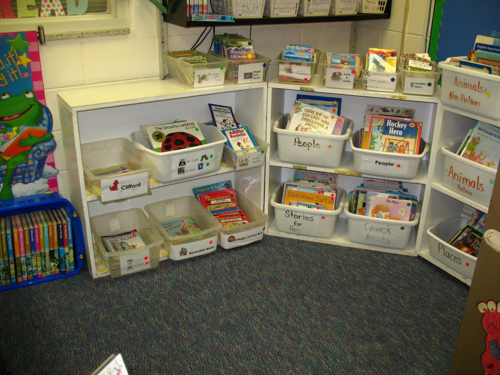First Grade Magic: Classroom Library