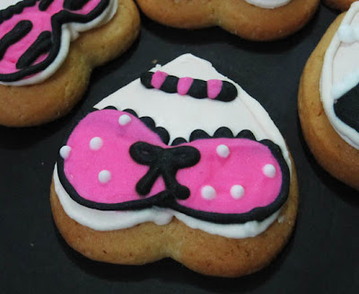 ♥♥ Amy's Sweet Bite ♥♥: Kinky Cookies for Hen's Party favours
