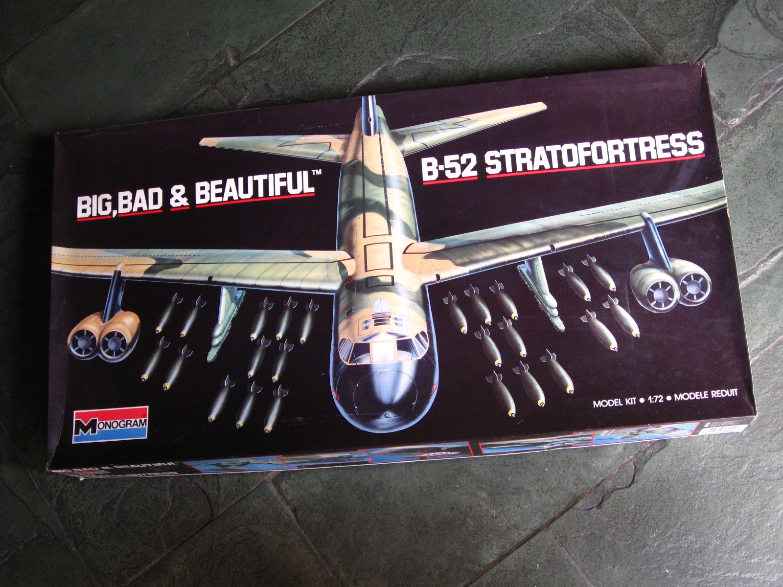 Miniatura Militar: B-52 Stratofortress Monogram - escala 1:72
