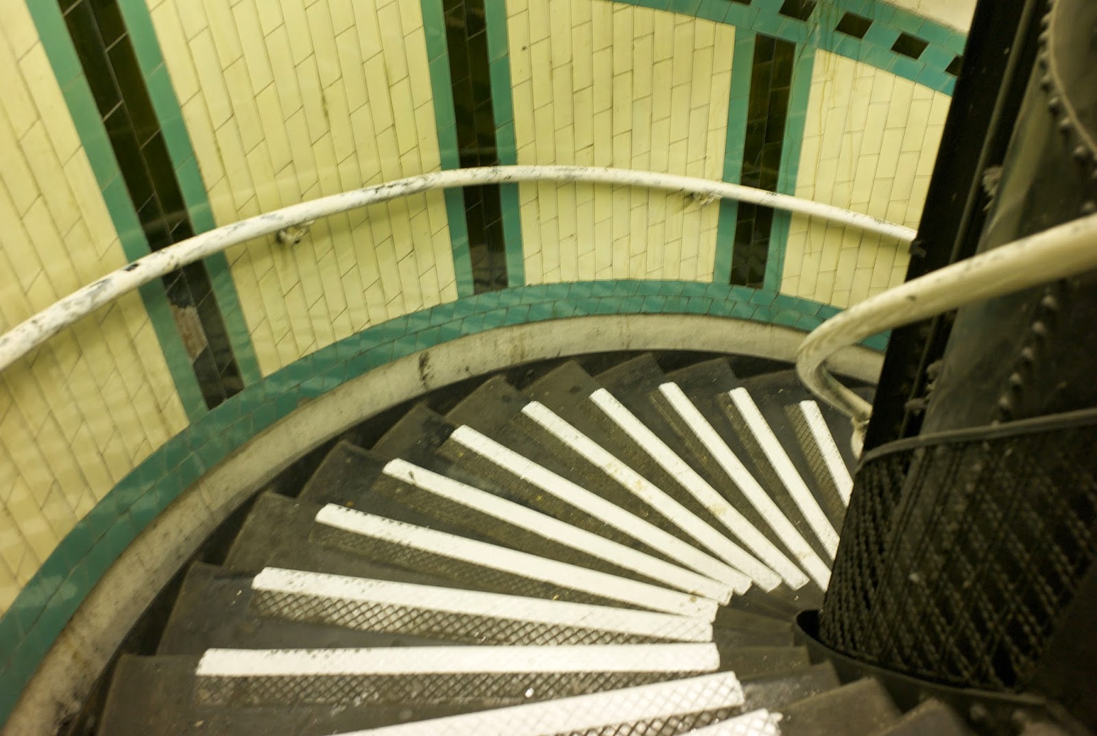 Mediterranean Central: Russell Square Station