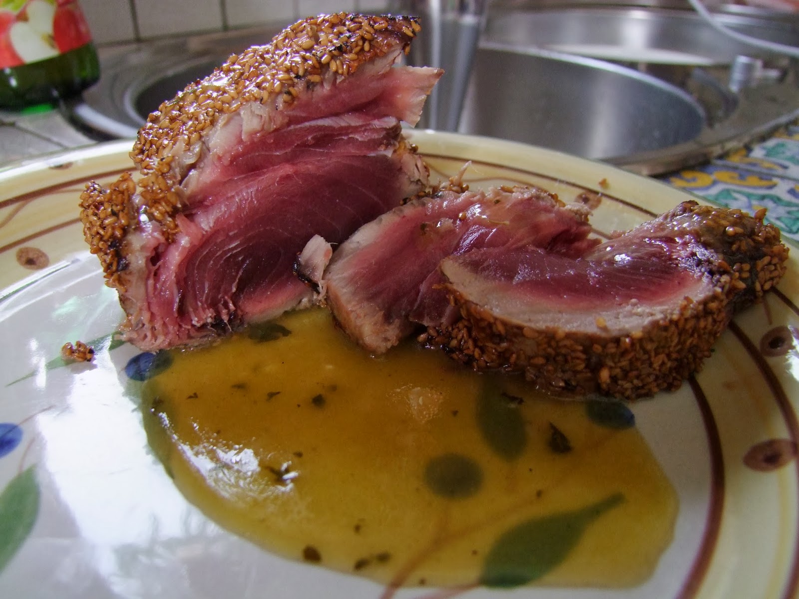 sinfonie di sapori: filetto di tonno in crosta di sesamo con salsa all ...