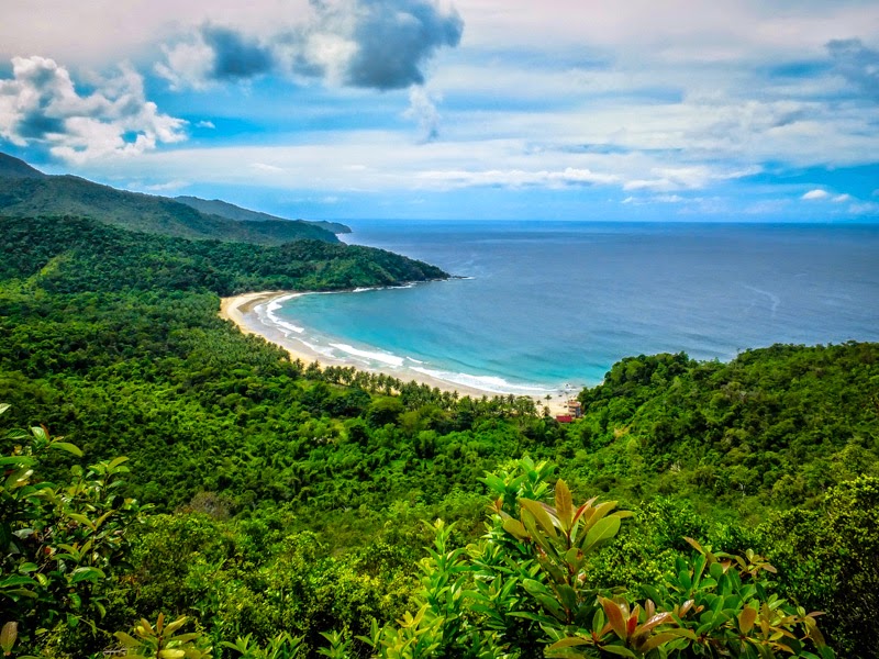 A piece of tranquil paradise at Nagtabon Beach. - Traveling by default.
