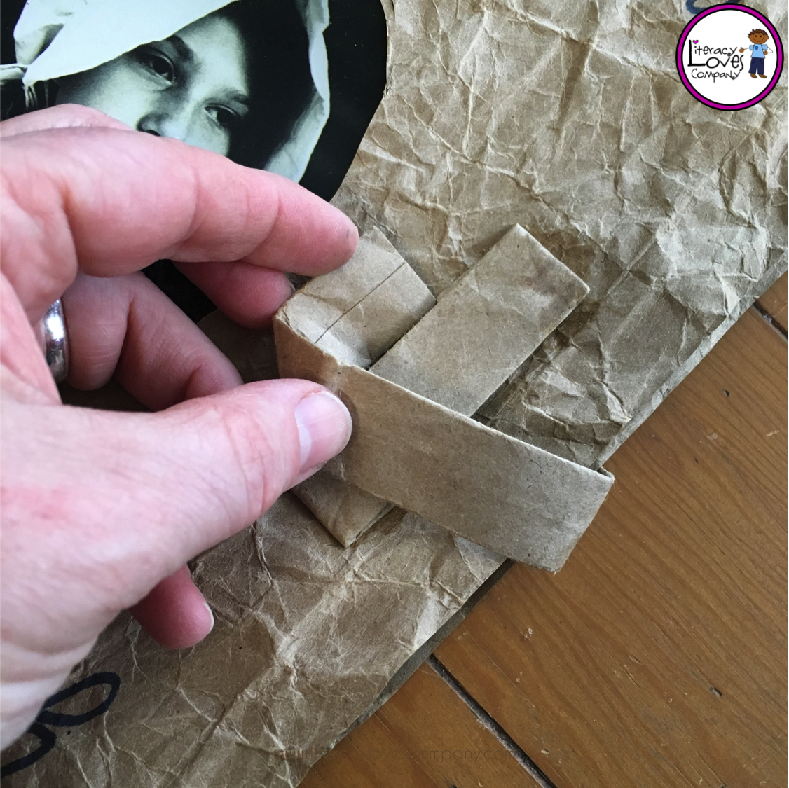 Literacy Loves Company: Classroom DIY: Pioneer Journals