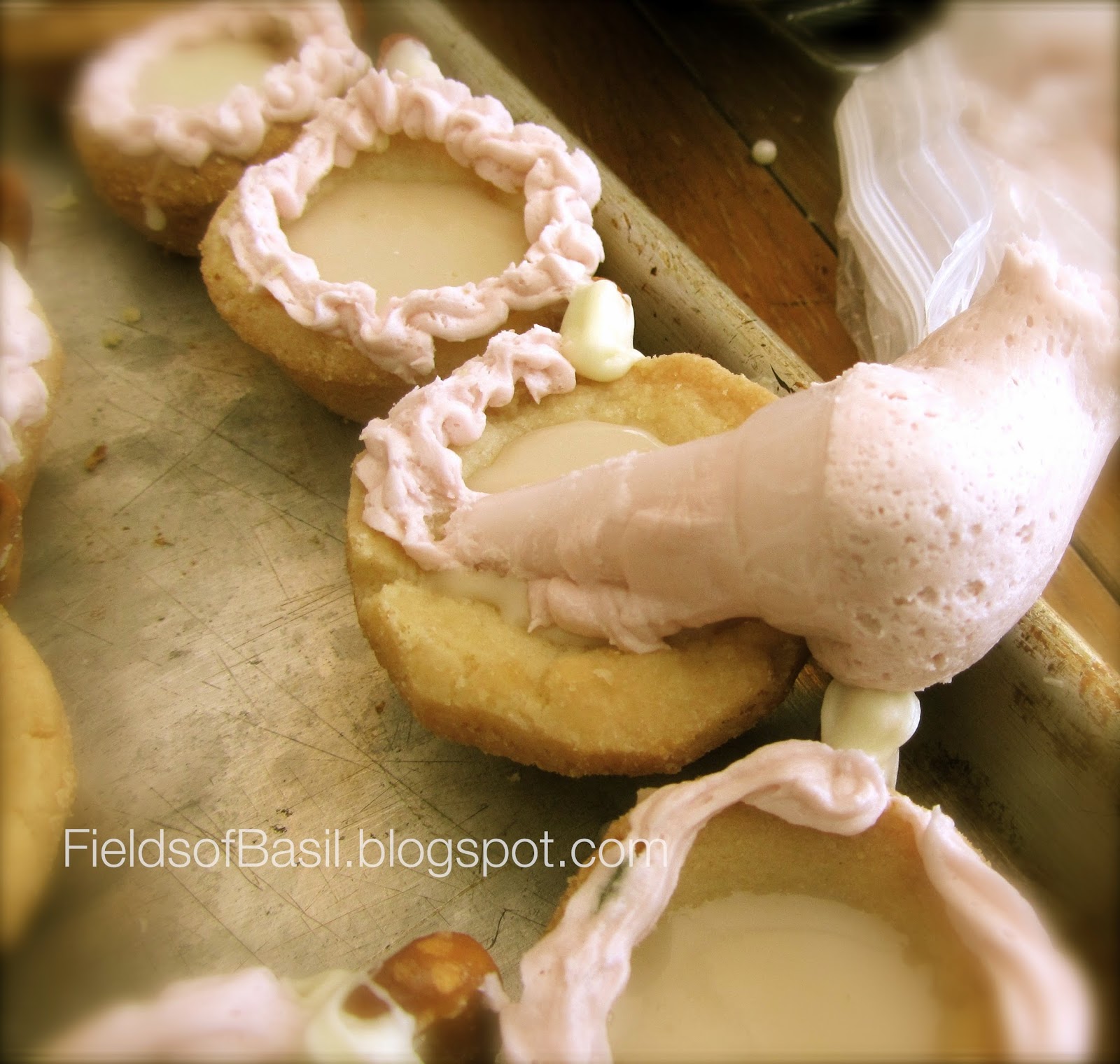 Fields of Basil: Special Tea Cookies