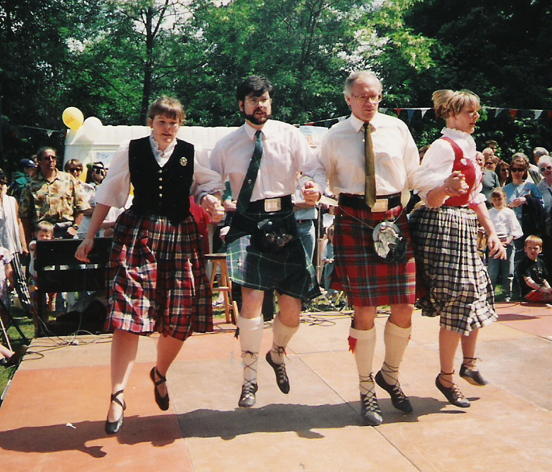 Shoreline Area News: Learn Scottish Country Dance at the Lake Forest ...