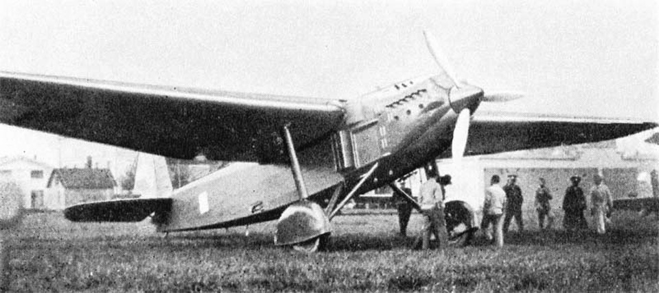 nhungdoicanh: Aero A-42