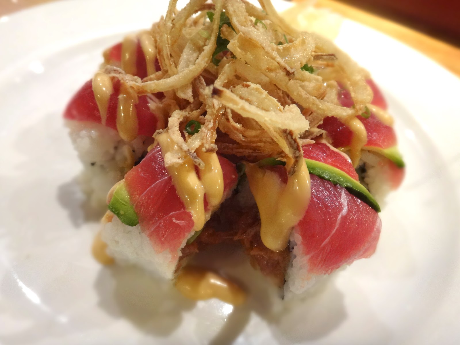 The Fashionably-Forward Foodie: California Beach Rock 'N Sushi