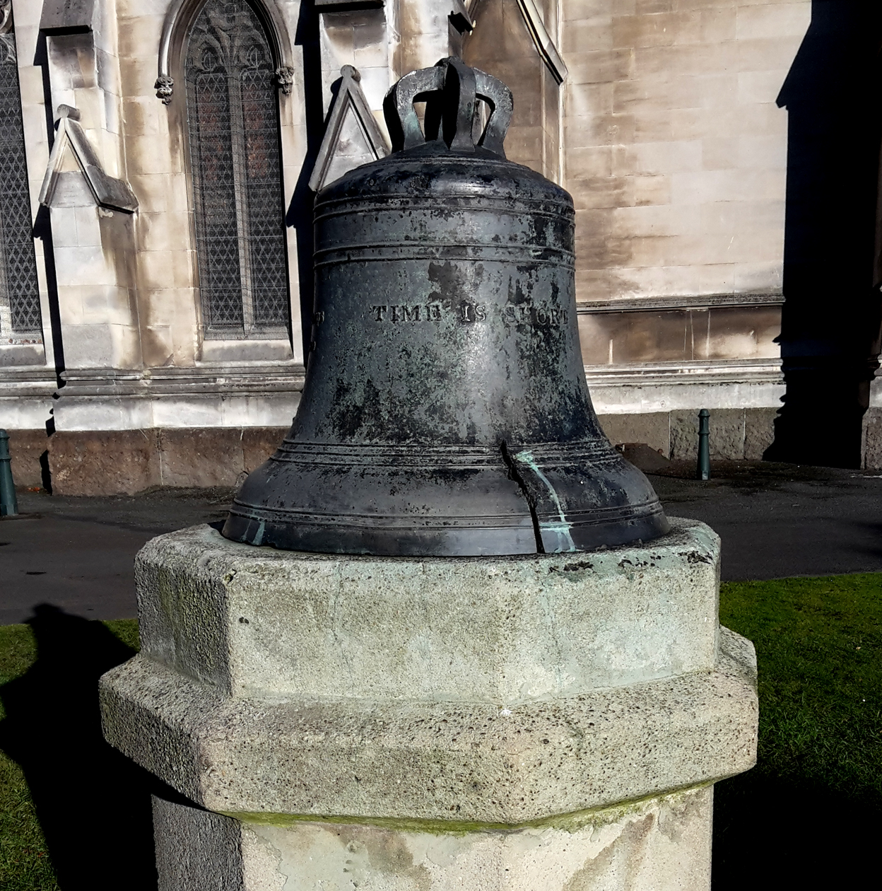 The Lothians: "Turret Clocks and Bells" - A History of Timekeeping in ...