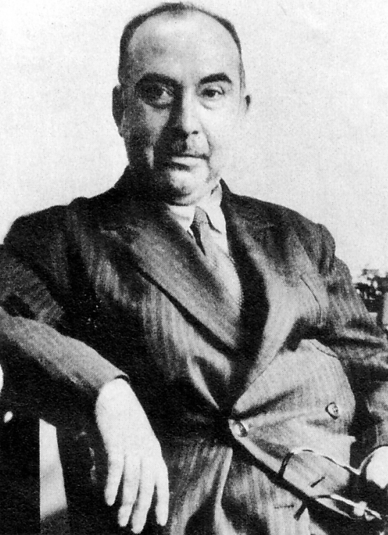 LETRAS PERUANAS Y UNIVERSALES: MARTIN ADAN Y LA CASA DE CARTON