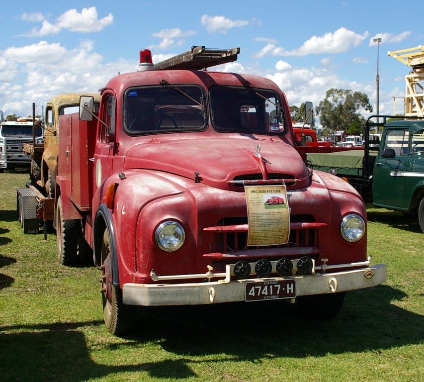 Historic Trucks: Longwarry Heritage Truck Show 2018 - Part 2 - English ...