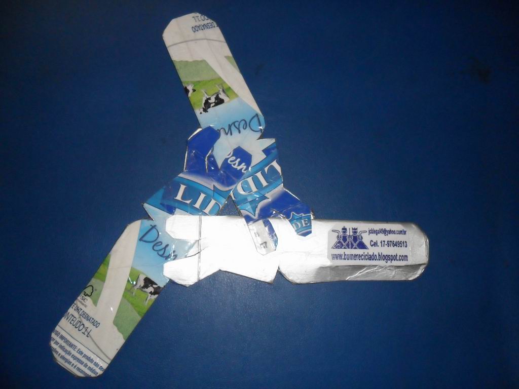 Bumerangue de Papel: Modelos atuais de bumerangue de papel