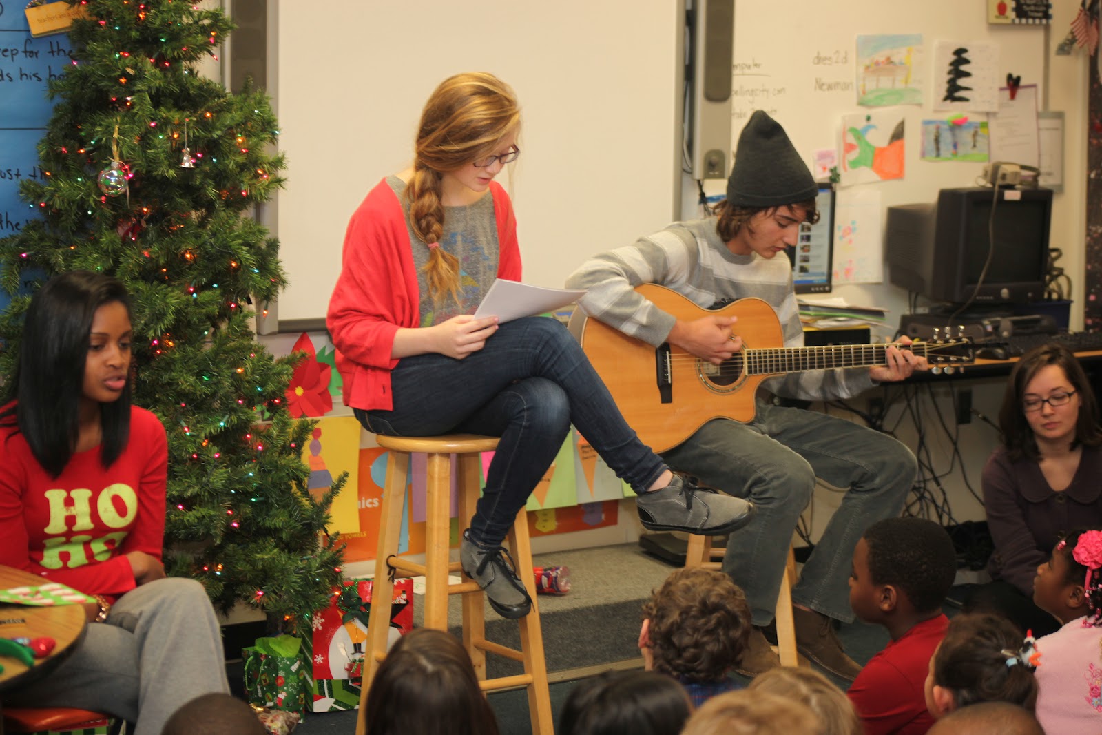 Ms. Newman's 2nd Grade Class: Christmas Party 2011