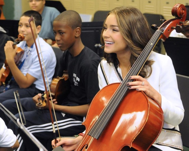 The Music Salon: Why are Cellists always Beautiful?