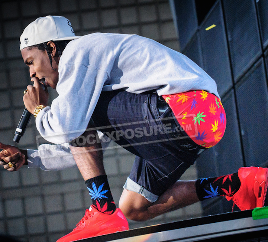 Celeb Saggers: A$AP Rocky Sagging Below Ass