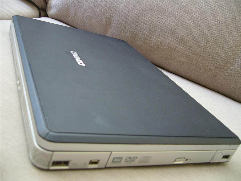 portatiles ocasion: Compaq Presario V2000 Económico y Manejable 154€
