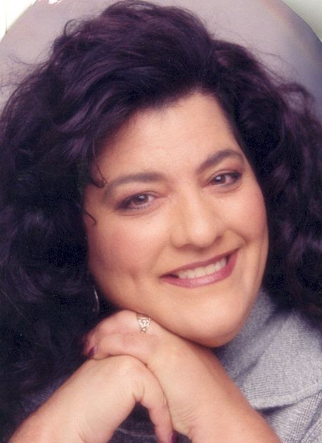 Sarah Gallo's Instagram, Twitter & Facebook on IDCrawl