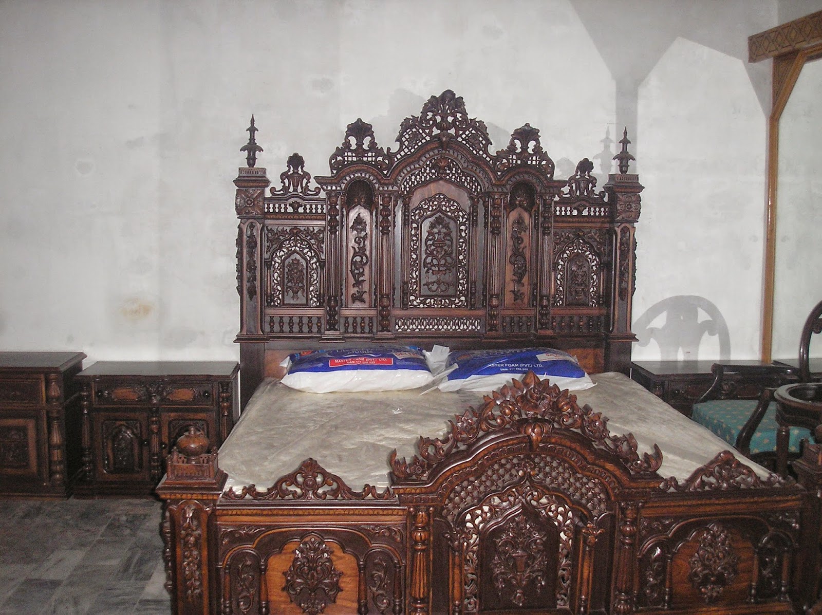 Al-Hamd Furniture: AL-HAMD FURNITURE CHINIOT +92 3007711331