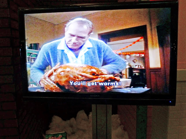 Theresa's Mixed Nuts: Visiting A Christmas Story Window Displays!