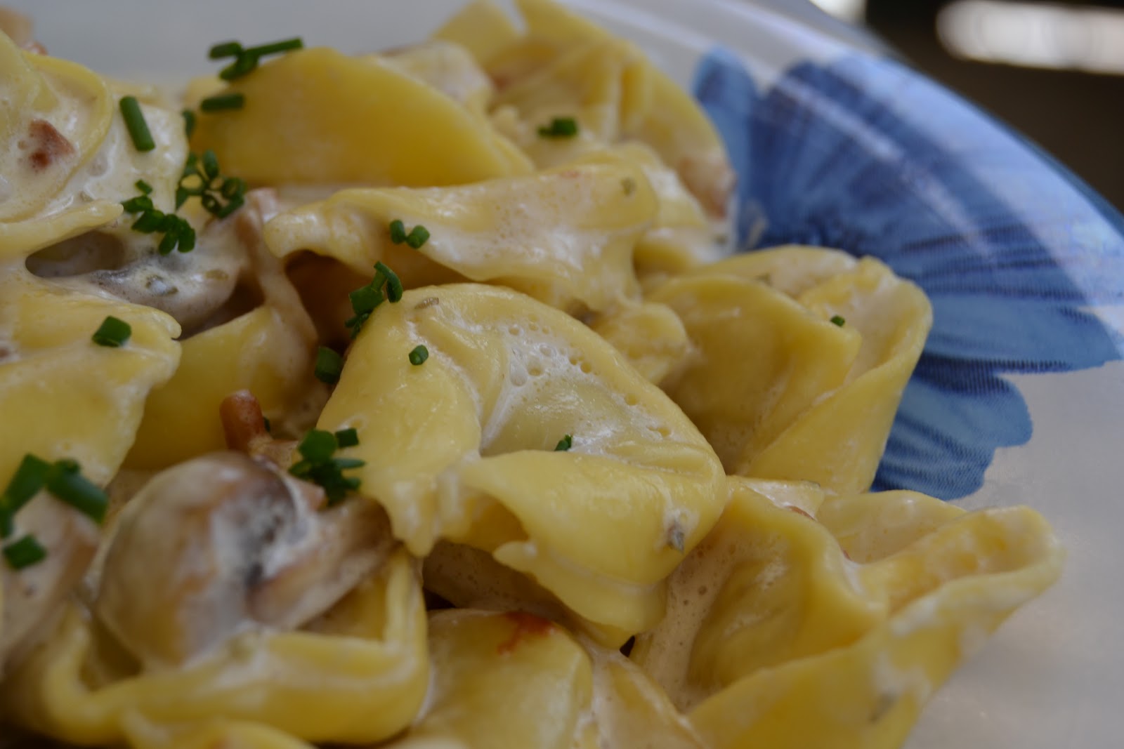 O que há pró jantar?: Massa fresca recheada, com cogumelos frescos e ...