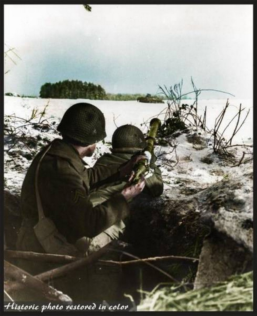 Chuck's Fun Page 2: Colorized WW II photos - 39 images