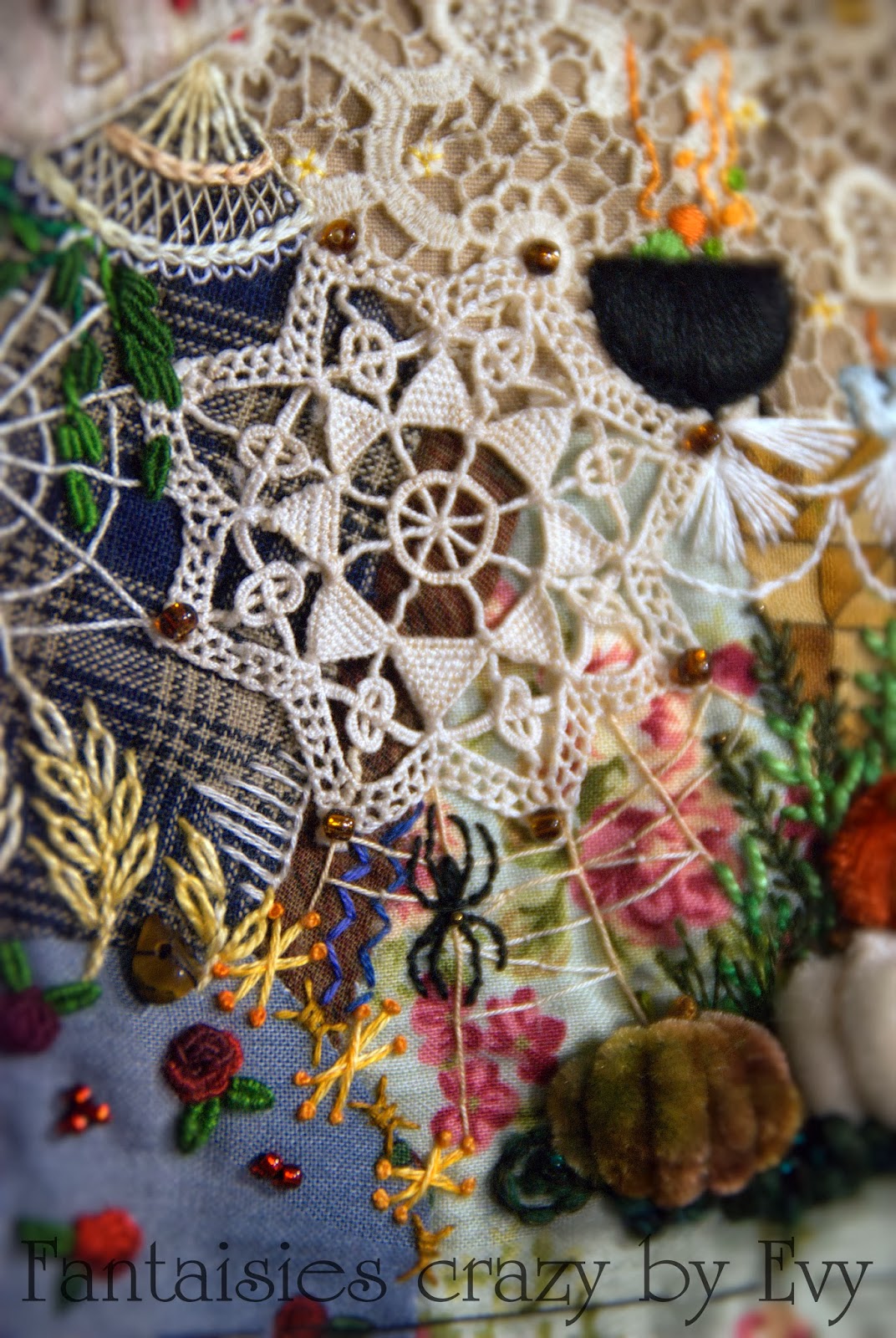 Fantaisies Crazy by Evy: Halloween crazy quilting