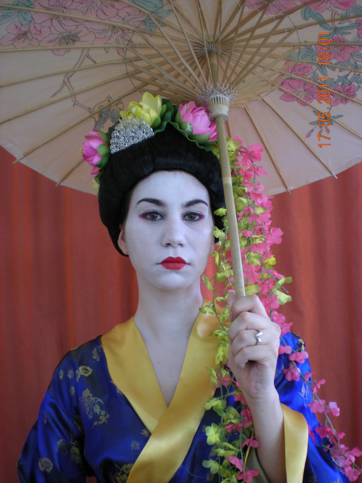 Make up in Seville: Caracterizacion de Geisha