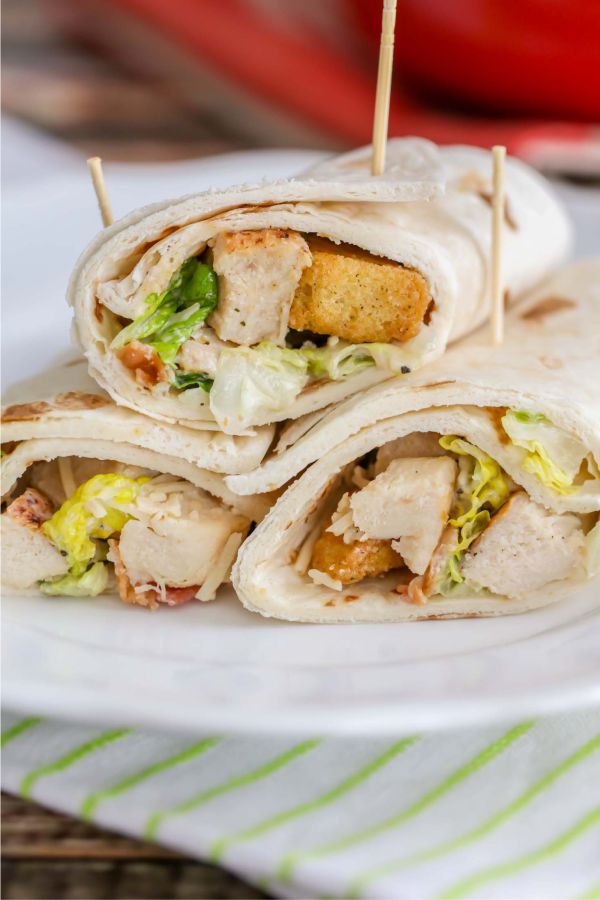 How To Make Chicken Caesar Wraps Food Recipes how-to-make-chicken-caesar-wraps-food-recipes
